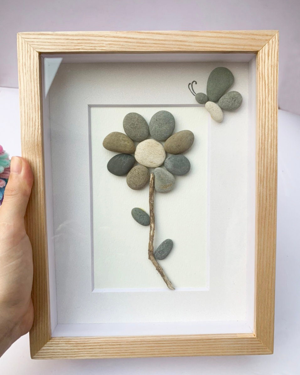 Flower Pebble Art, Gift for Mom, Mother's Day Gift, Flowers Pebble Art ...