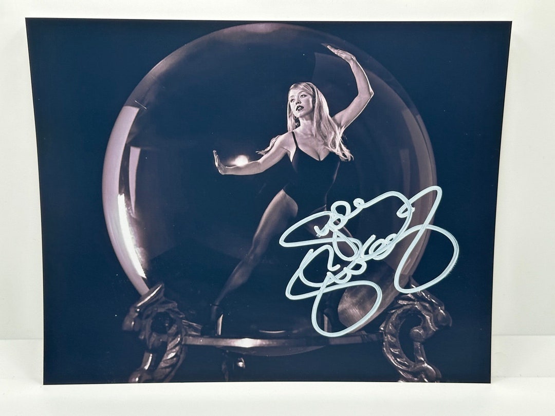 Sydney Sweeney Saturday Night Live Signed Autographed Photo Authentic ...
