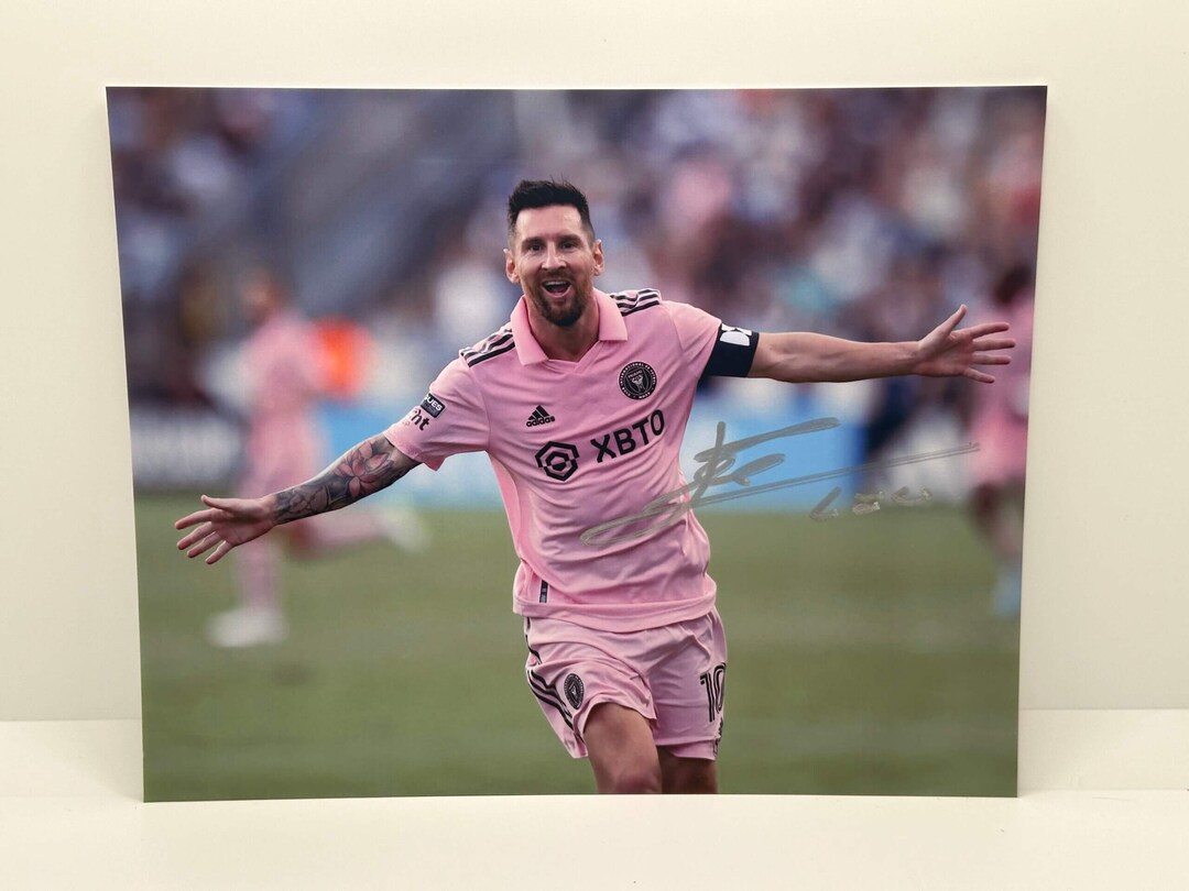 Lionel Messi Inter Miami Signed Autographed Photo Authentic 8X10 COA - Etsy