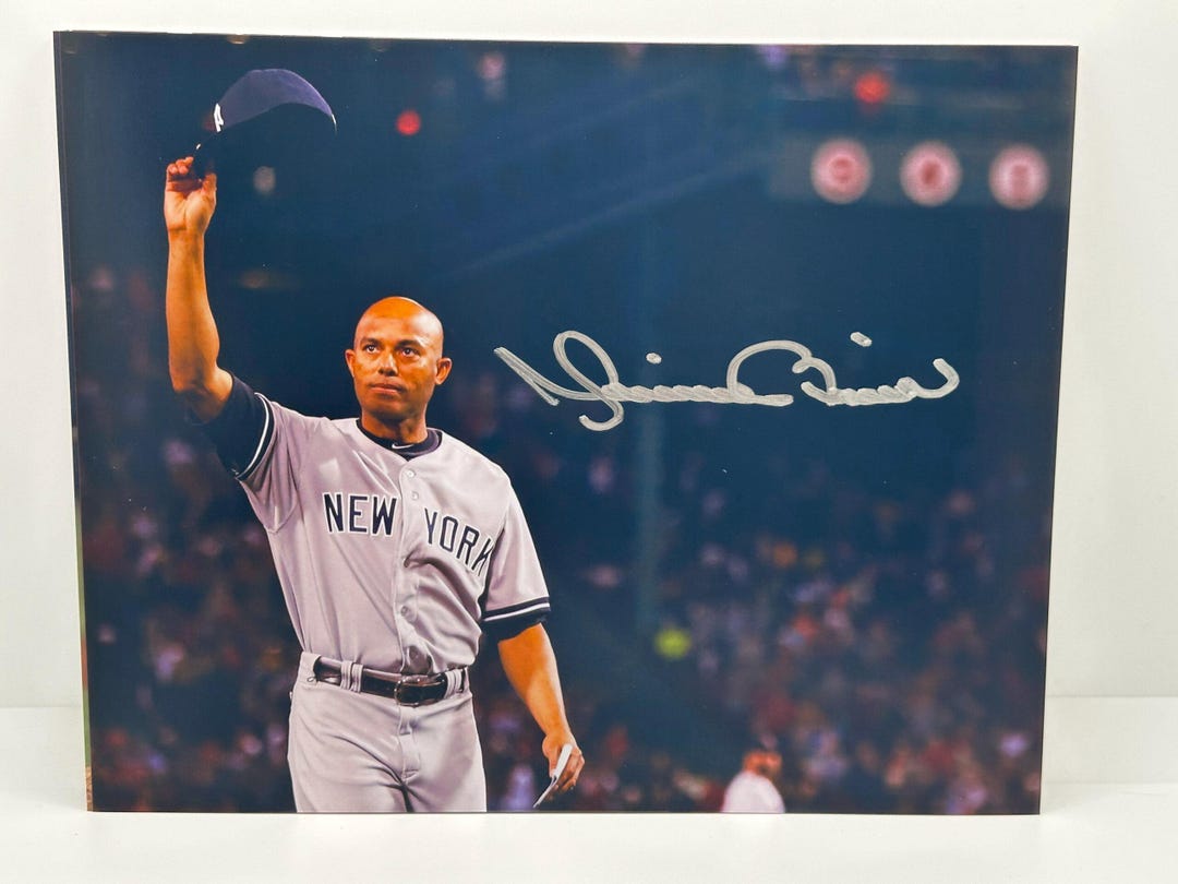 Mariano Rivera Signed Autographed Photo Authentic 8X10 COA - Etsy
