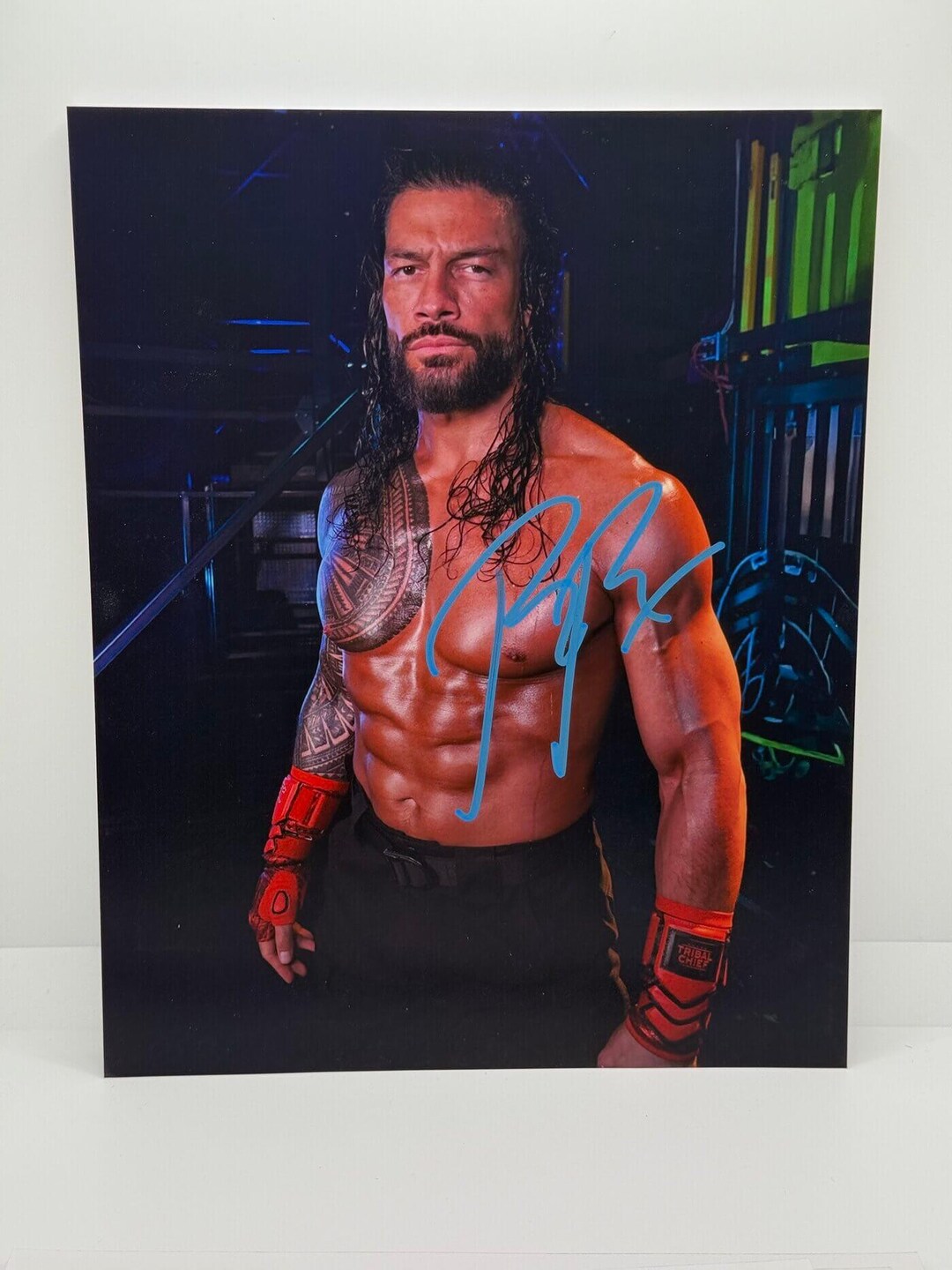 Roman Reigns Backstage Pose Signed Autographed Photo Authentic 8X10 COA ...