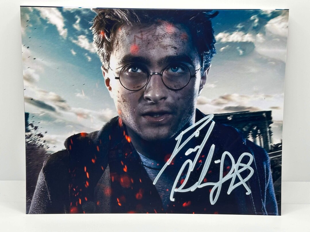 Daniel Radcliffe Harry Potter Signed Autographed Photo Authentic 8X10 ...