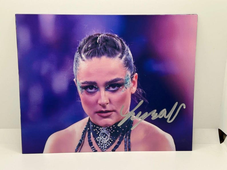 Lyra Valkyria WWE Face Profile Signed Autographed Photo Authentic 8X10 ...