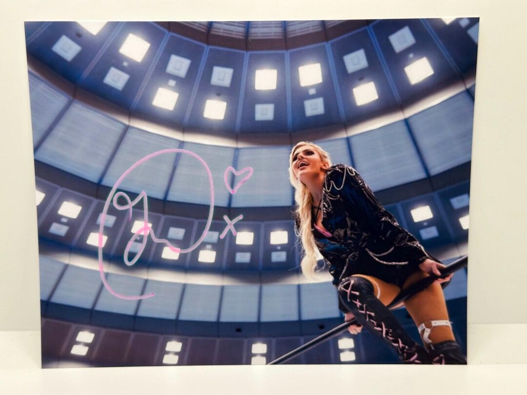 Mariah May AEW Signed Autographed Photo Authentic 8x10 COA - Etsy