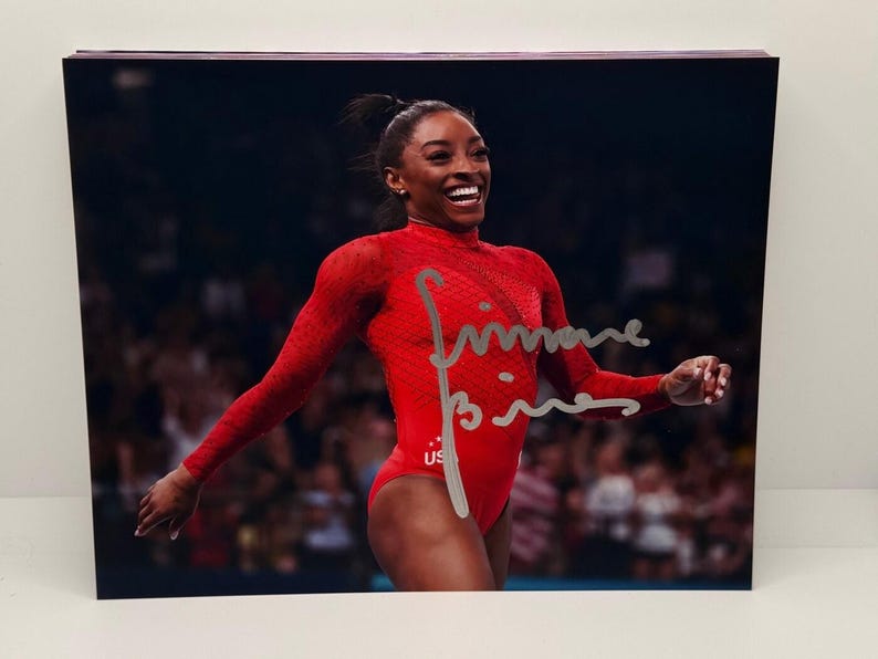 Simone Biles Red Dress Signed Autographed Photo Authentic 8X10 COA - Etsy