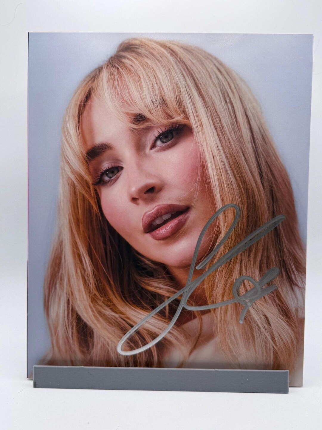 Sabrina Carpenter Face Profile Signed Autographed Photo Authentic 8X10 ...