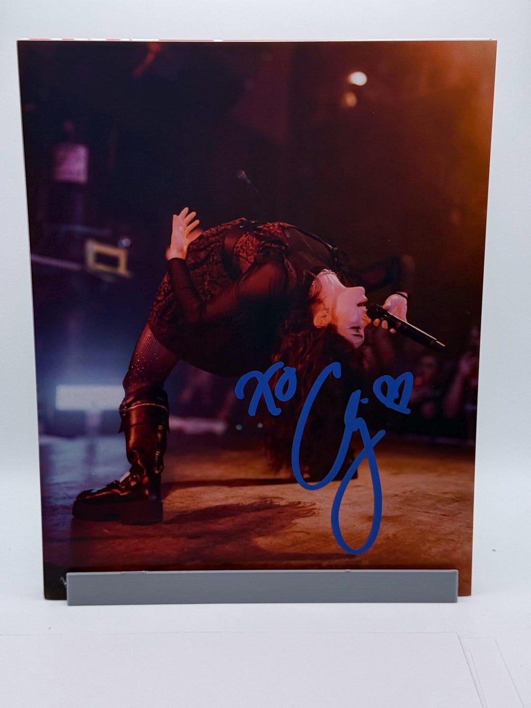 Chrissy Costanza Signature Pose Signed Autographed Photo Authentic 8X10 ...