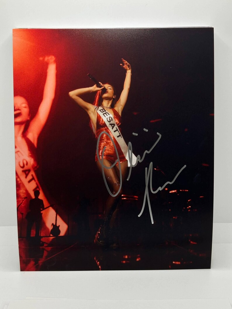Olivia Rodrigo Concert Red Signed Autographed Photo Authentic 8X10 COA ...