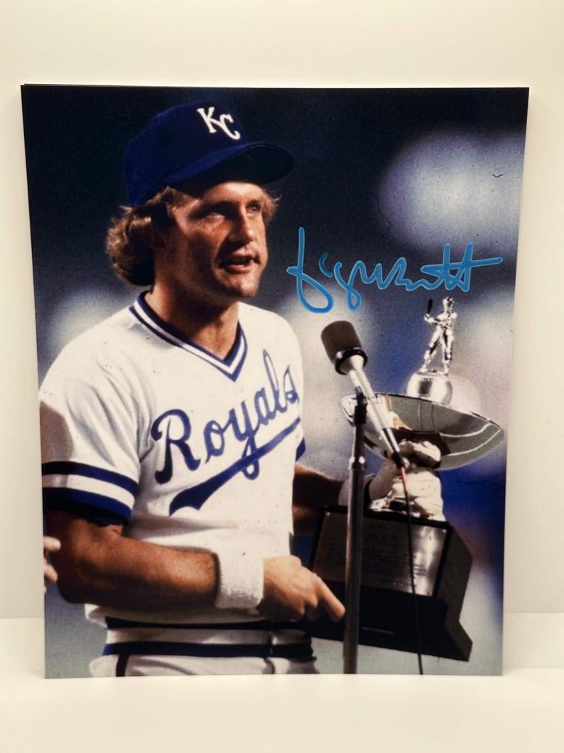 George Brett Signed Autographed Photo Authentic 8x10 - Etsy