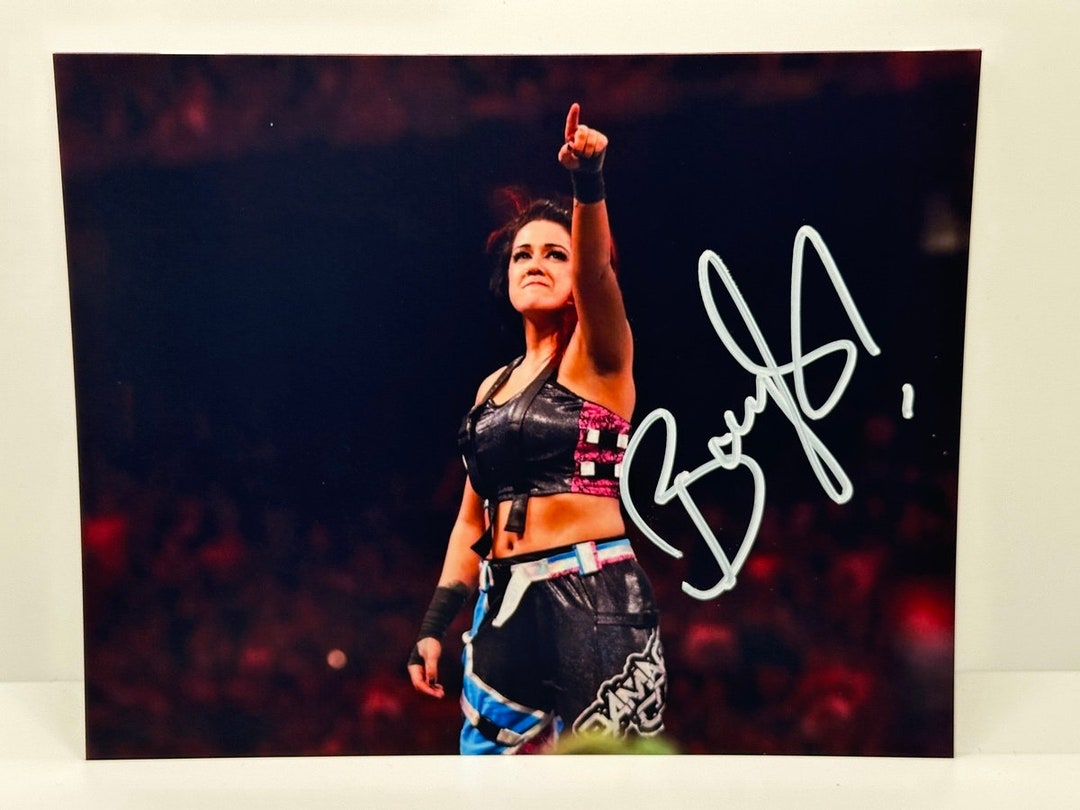 Bayley WWE Signed Autographed Photo Authentic 8x10 COA - Etsy