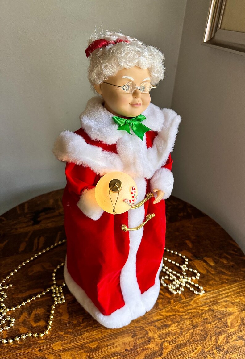 Vintage Mrs. Claus Motion Doll - Etsy