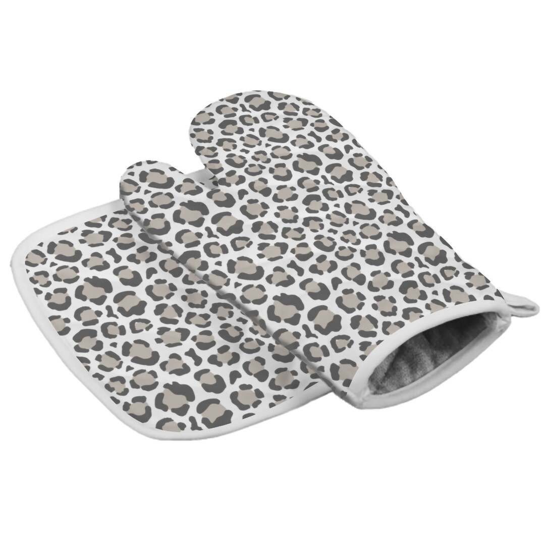 Leopard Print Oven Glove & Pot Holder Set Pale Cheetah Pattern Mitt ...