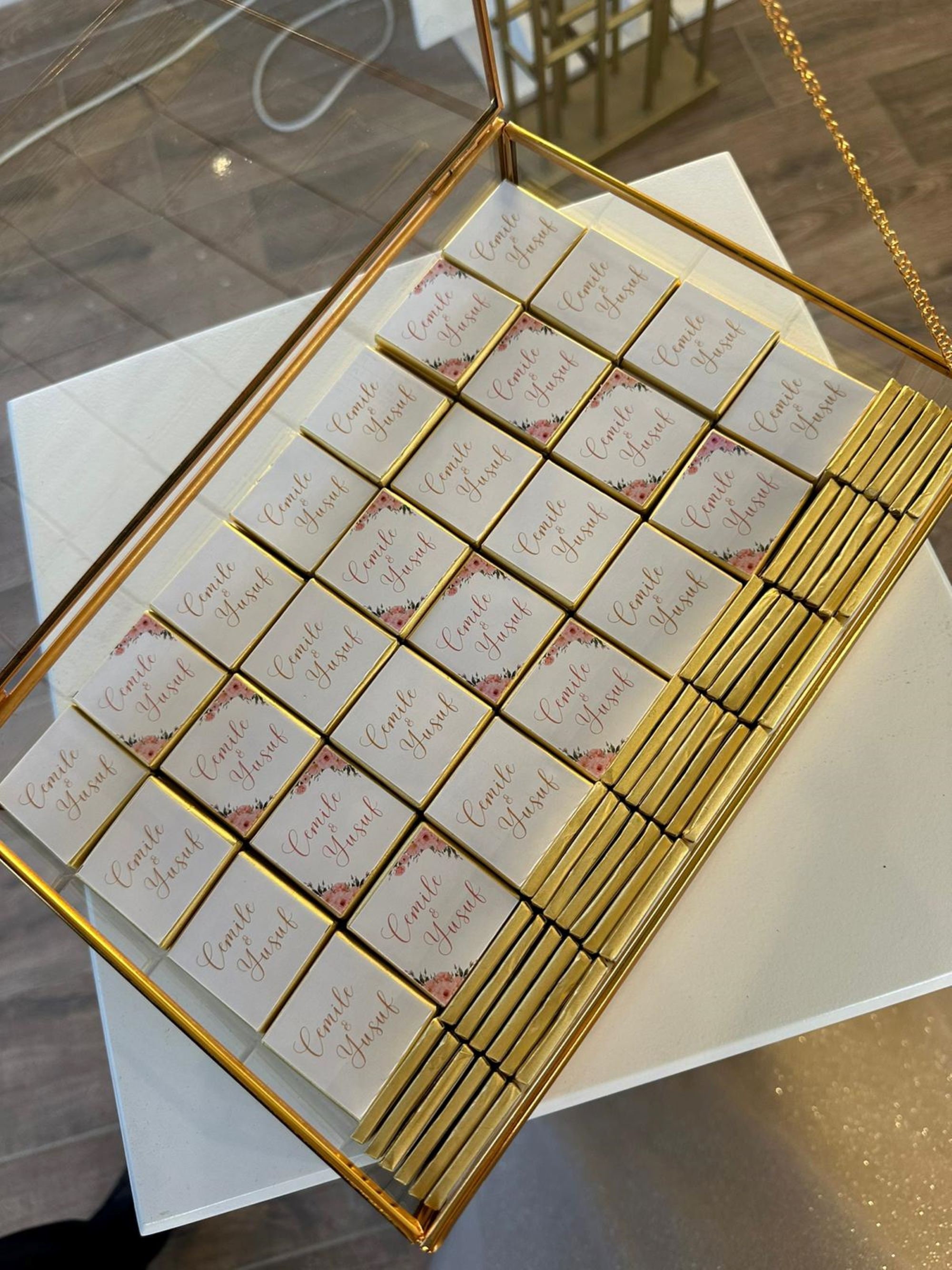 Wedding Chocolate Box, Engagement Choclate Box, Luxury Chocolate Box ...