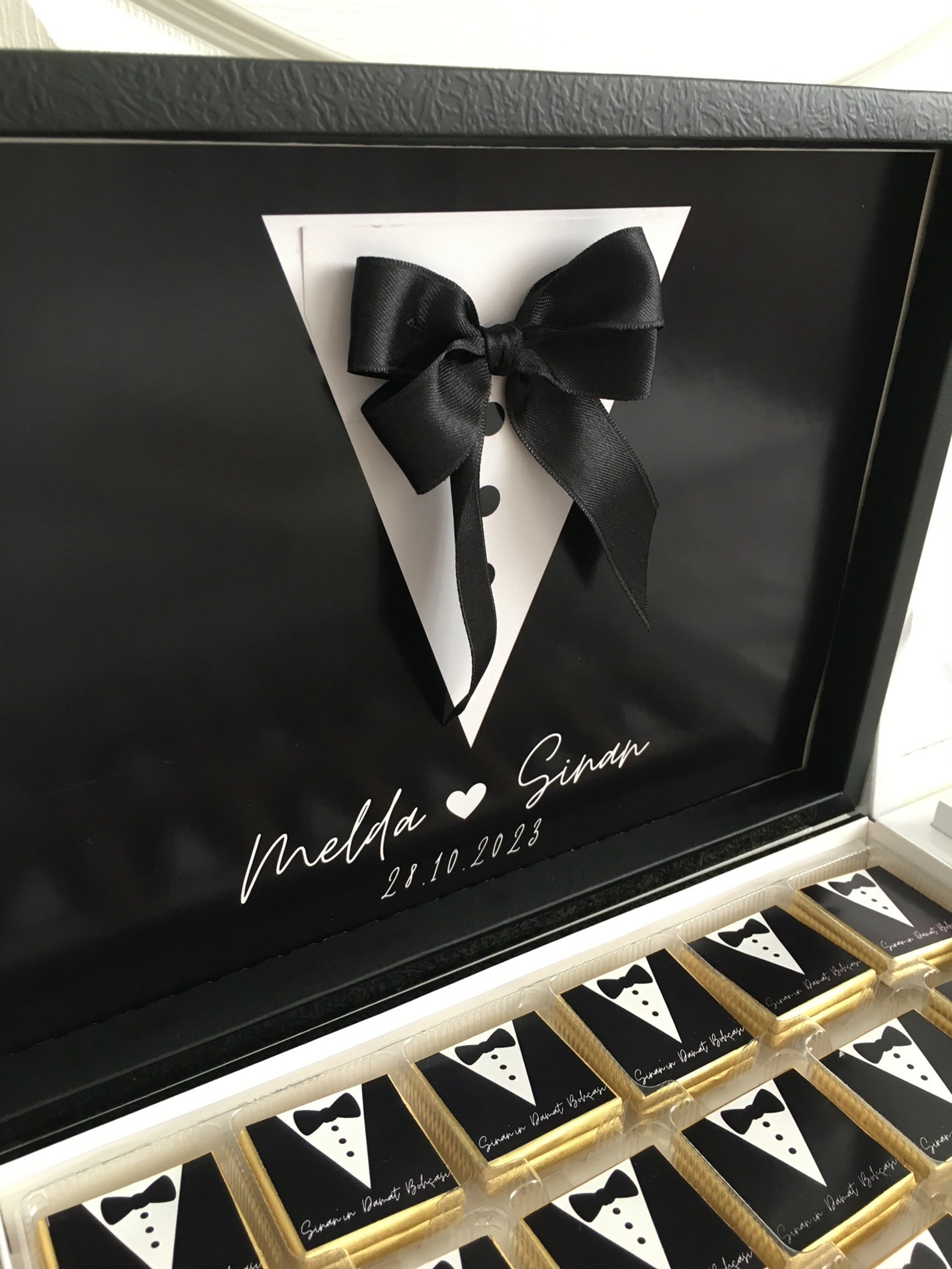 Personalized Groom Chocolate Favors: Tuxedo Design, Wedding Party Gifts ...