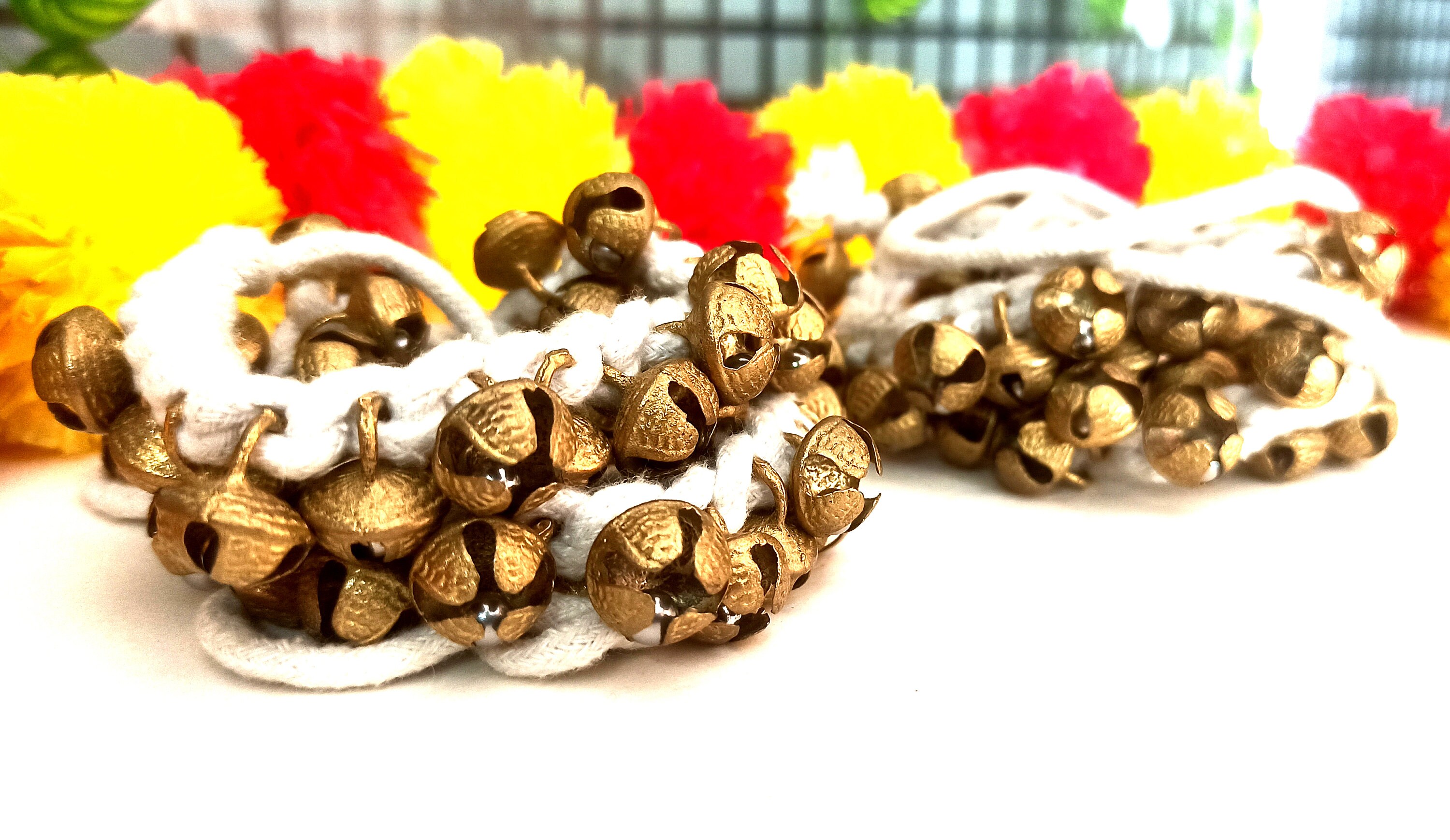 Kathak Ghungroo Pair Big Bells Tied With Cotton Cord 5050 Indian ...