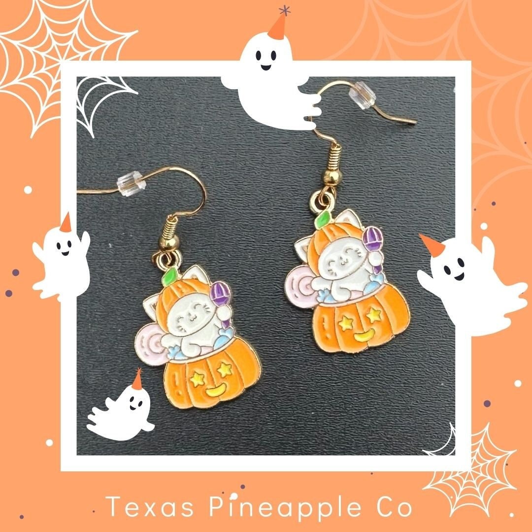 White Kitten Inside Jack O'lantern Earrings Halloween - Etsy