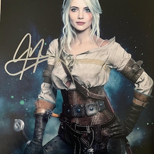 Freya Allen Hand Signed 8x10 Photo With COA - Etsy