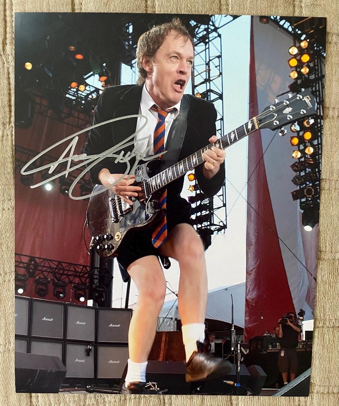 Angus Young Hand Signed 8x10 Photo With COA - Etsy