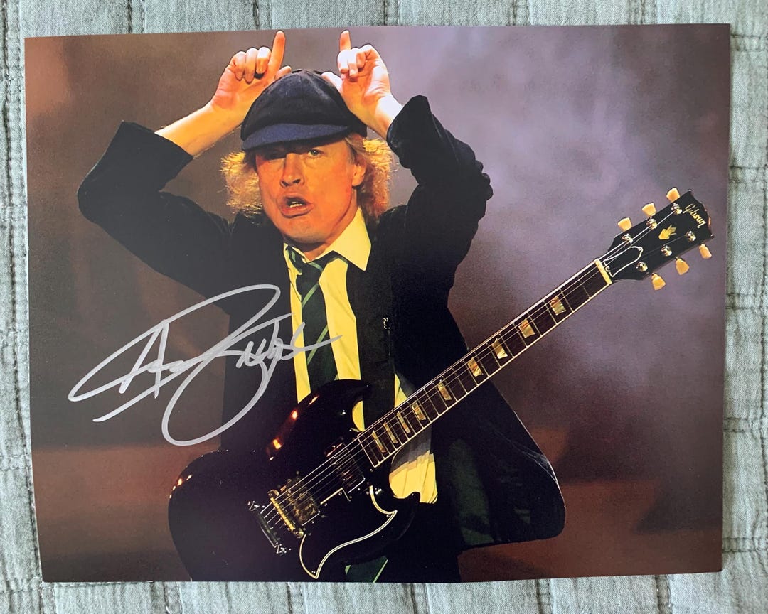 Angus Young Hand Signed 8x10 Photo With COA - Etsy