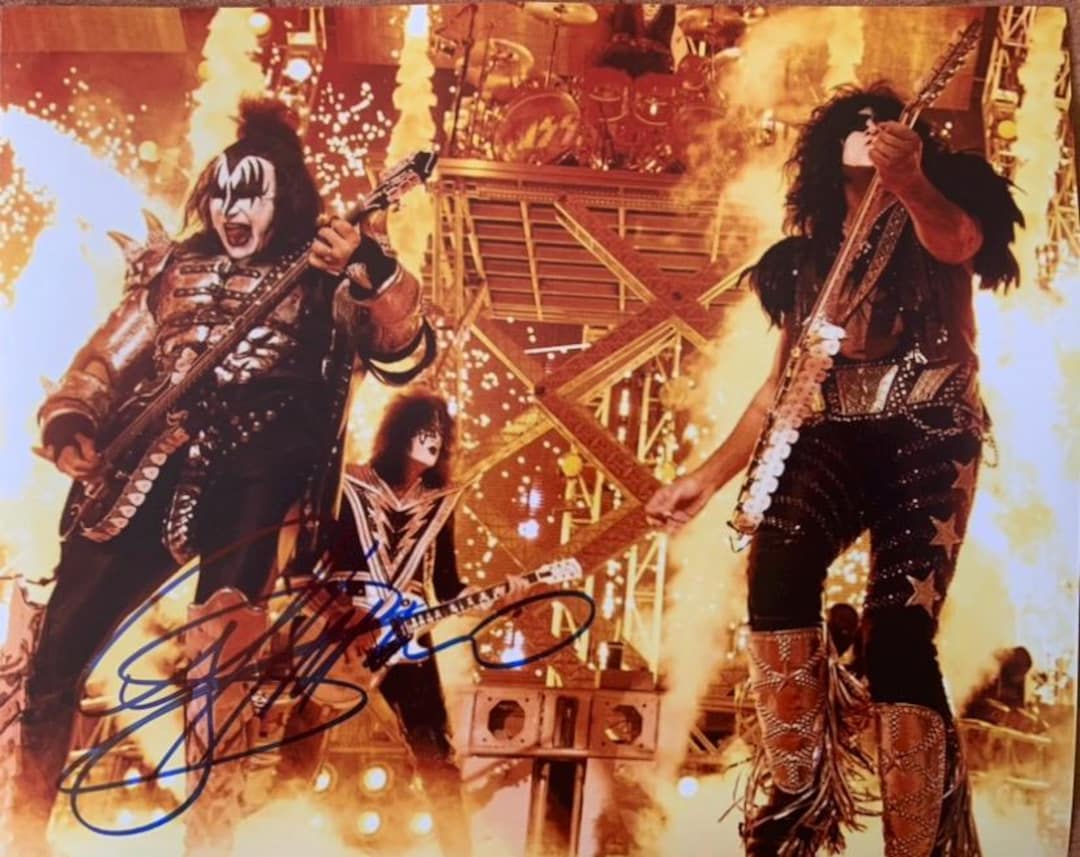 Gene Simmons Hand Signed 8x10 Photo With COA - Etsy