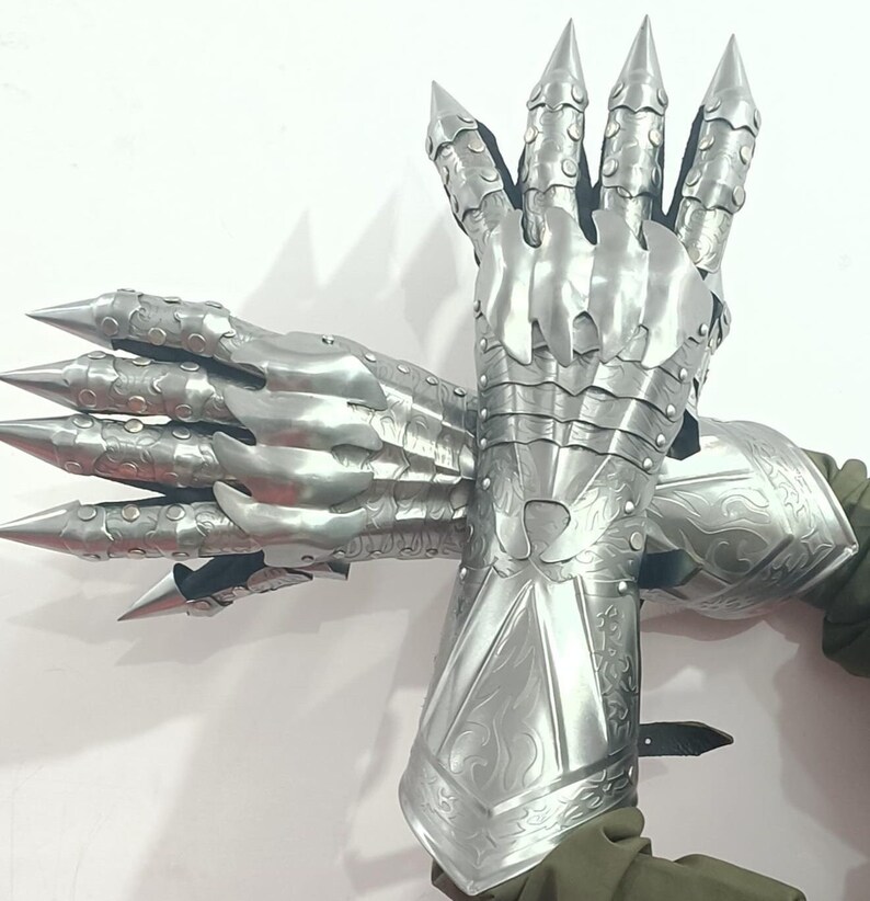 Nazgul Medieval Armor Gauntlet Hand Wearable Pair Gauntlet Gloves ...