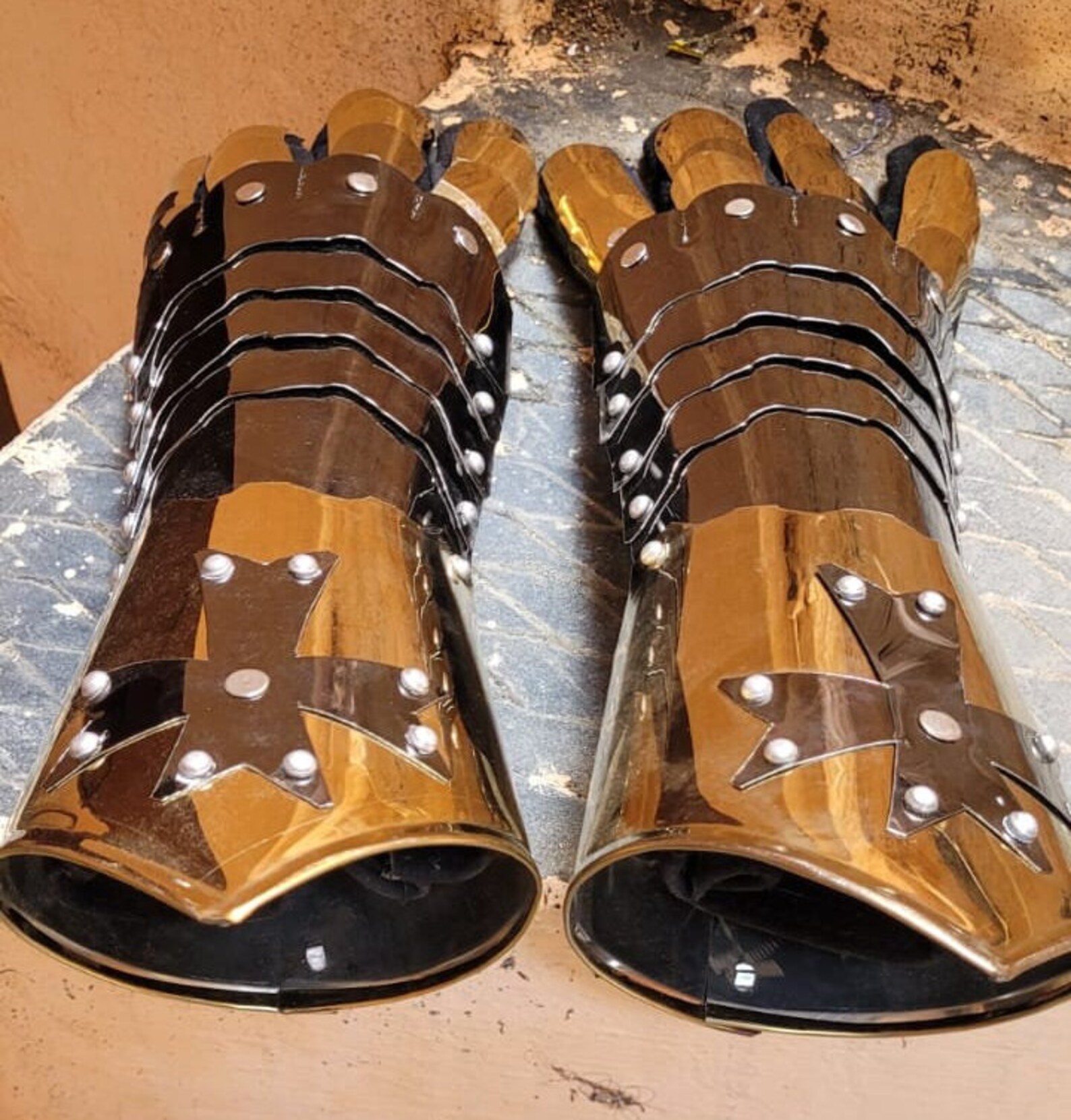 Medieval Knight Gauntlets Functional Armor Gloves Adult Leather Steel ...