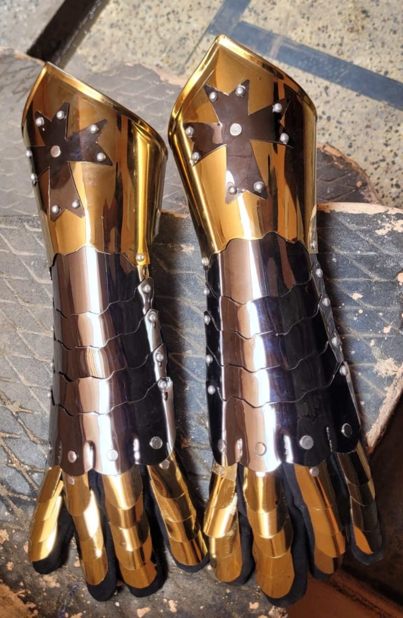 Medieval Knight Gauntlets Functional Armor Gloves Adult Leather Steel ...