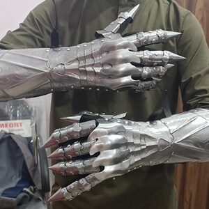 Nazgul Medieval Armor Gauntlet Hand Wearable Pair Gauntlet Gloves ...