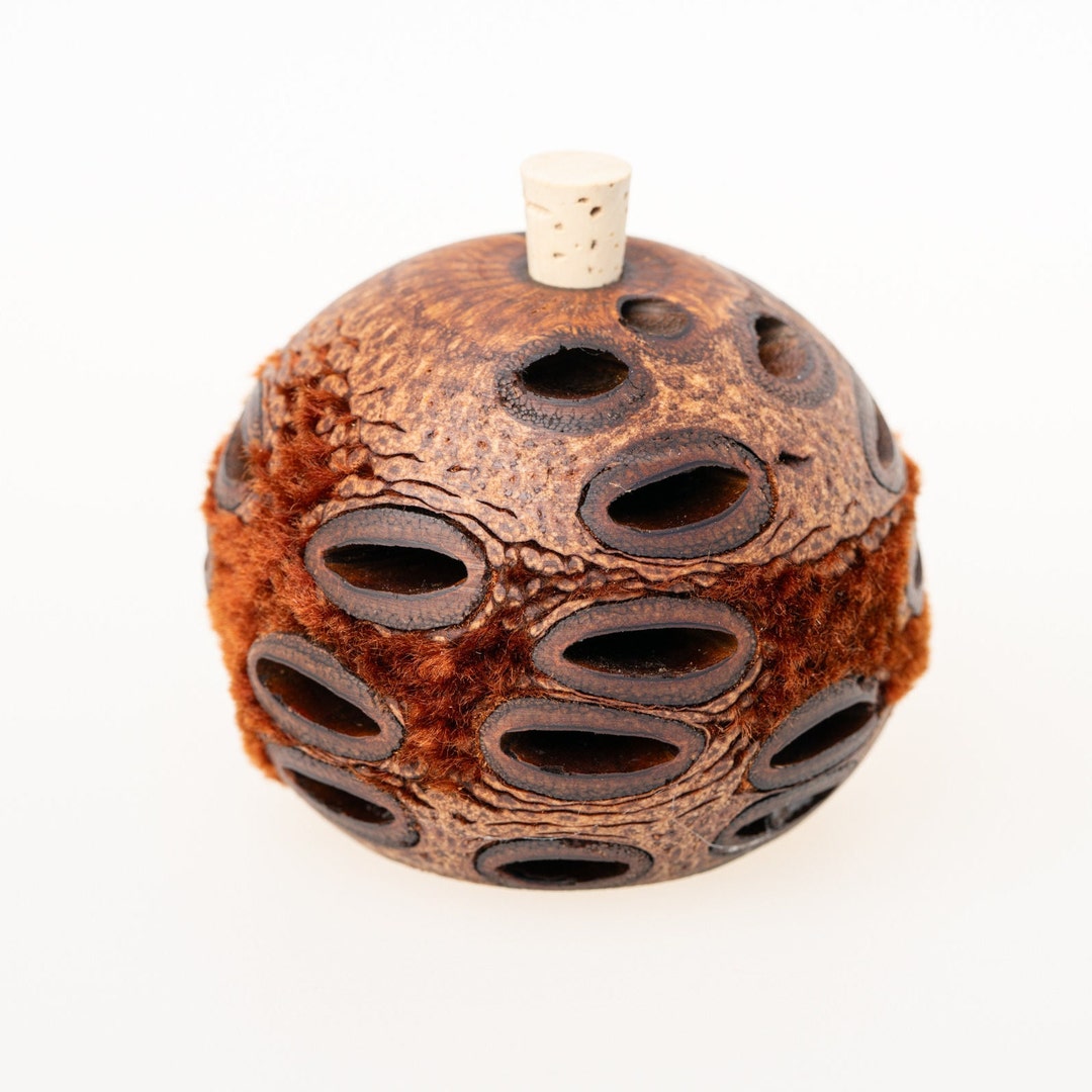 Elegant Banksia Mini Aroma Pod Diffuser Ideal Wedding Gift or ...
