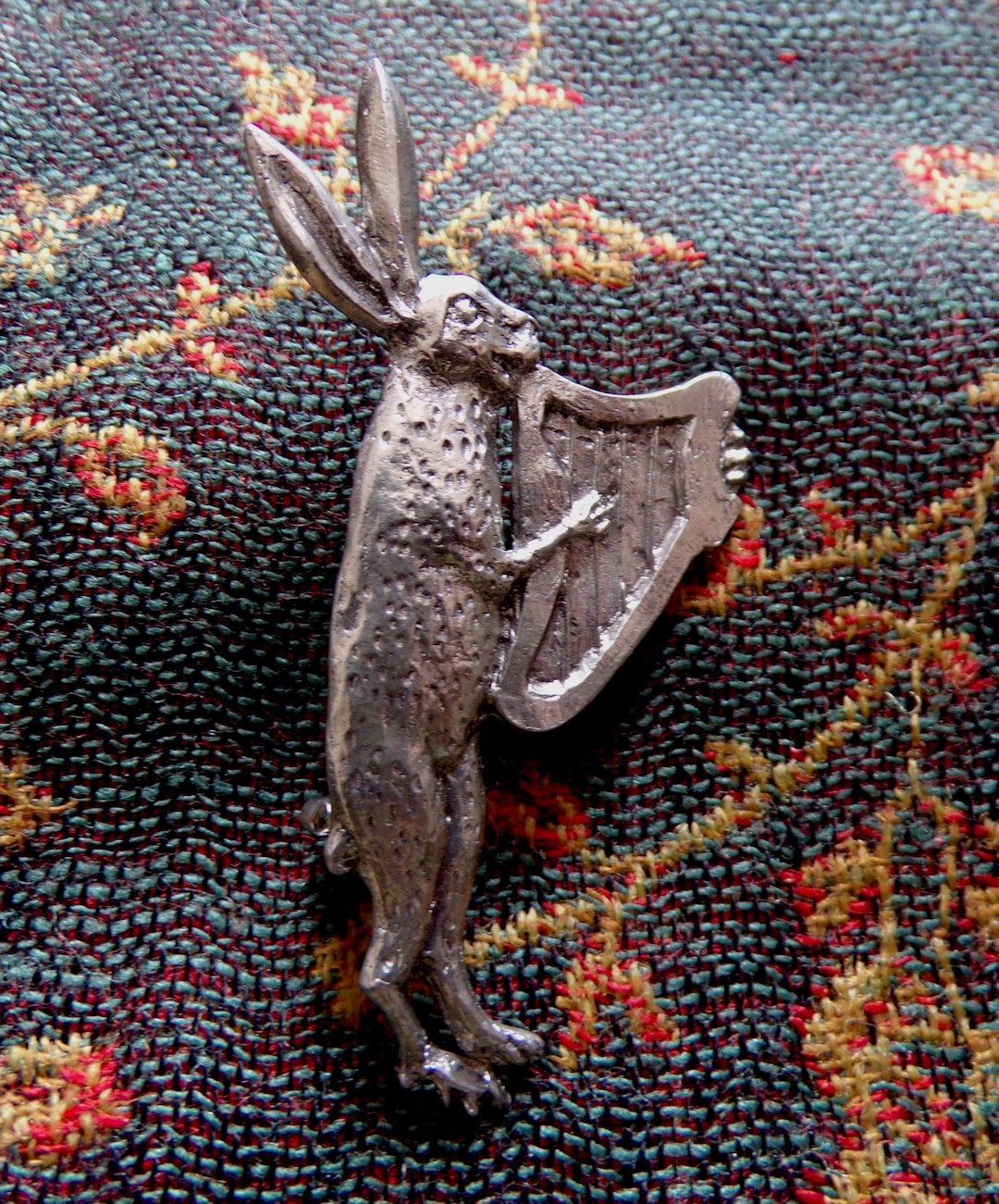 Badge: Hare & Harp Pewter Badge - Etsy
