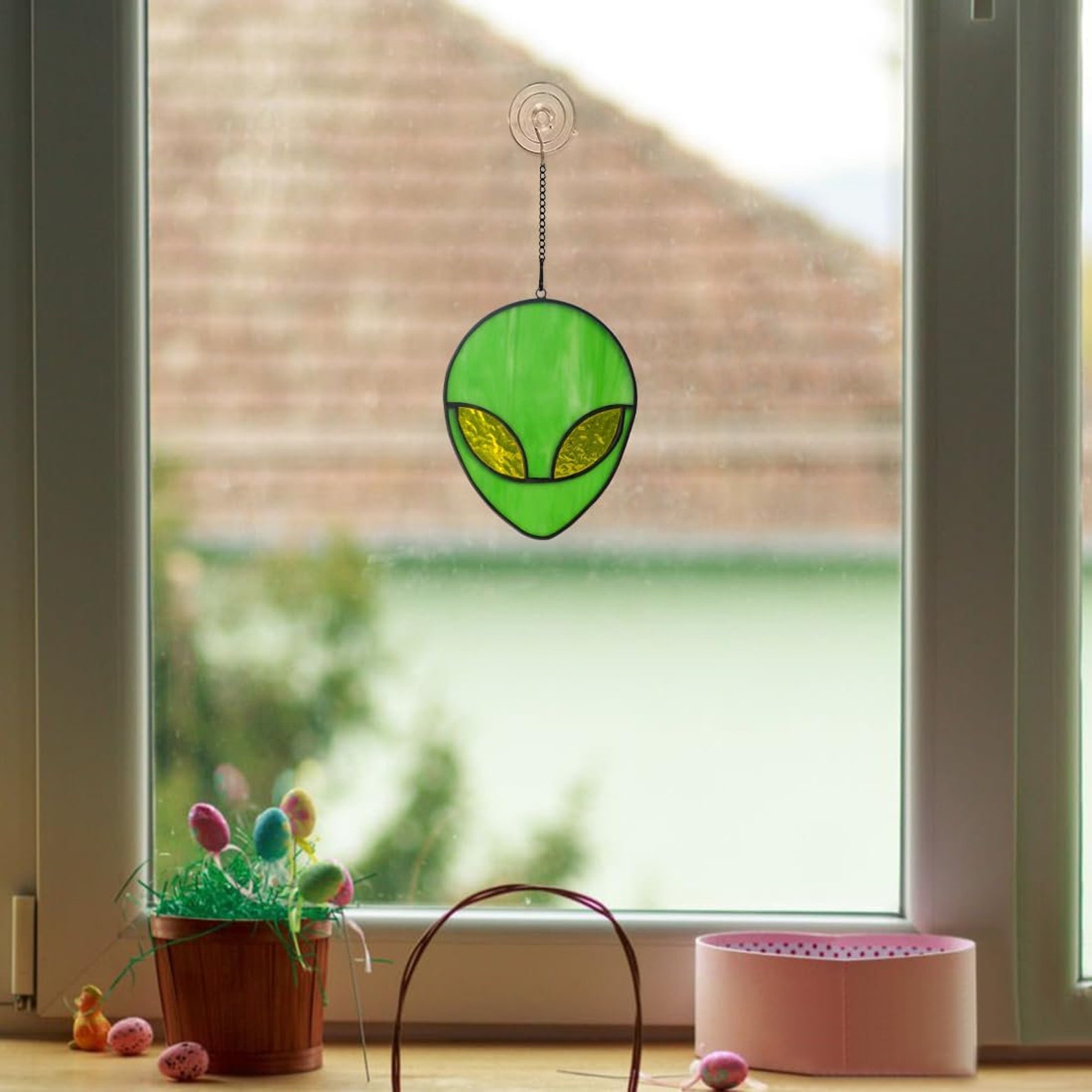 Stained Glass Alien Head Window Hanging Suncatcher, Window Hanging ...