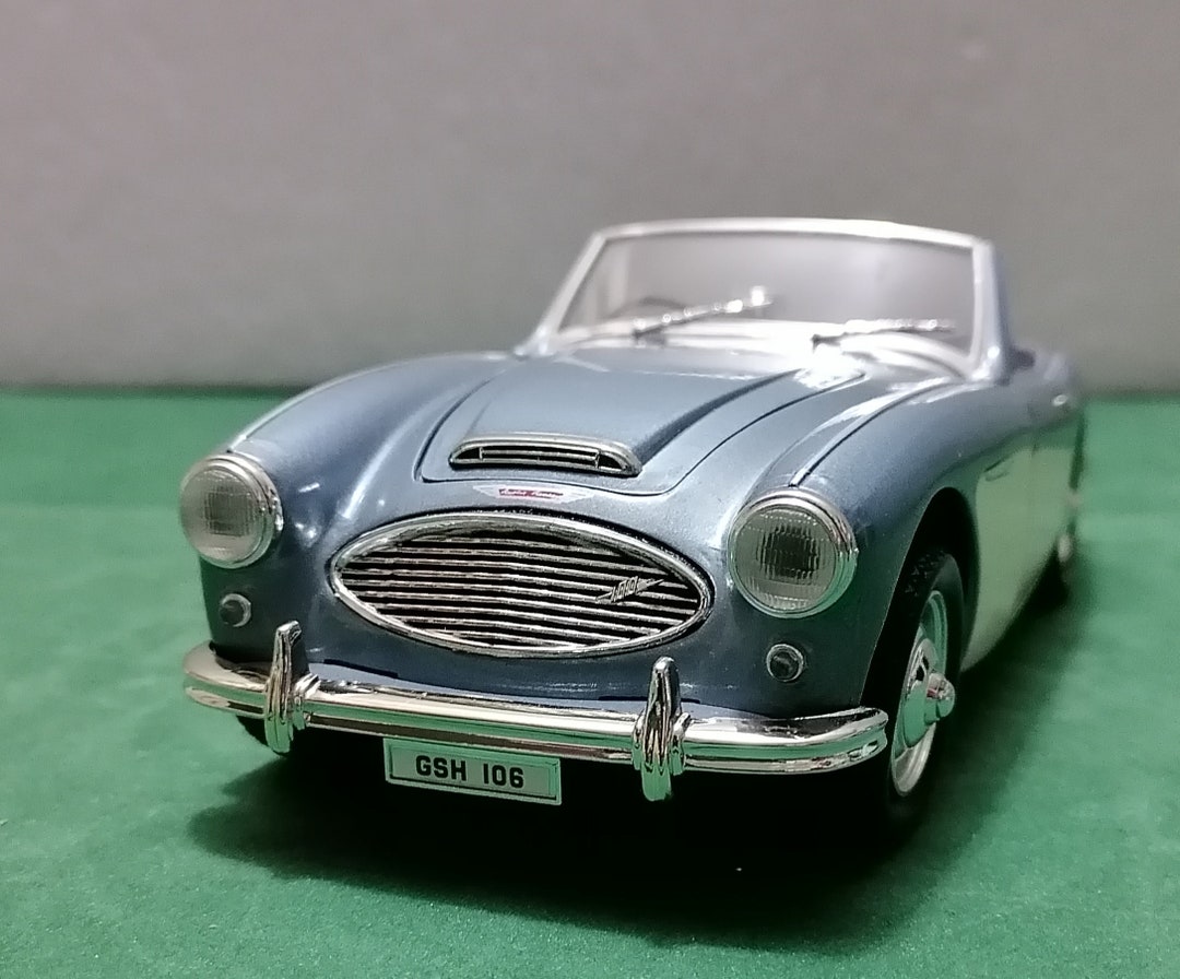 Vintage AUSTIN Healey 1956 Rare Diecast Model in 1/18 Scale - Etsy