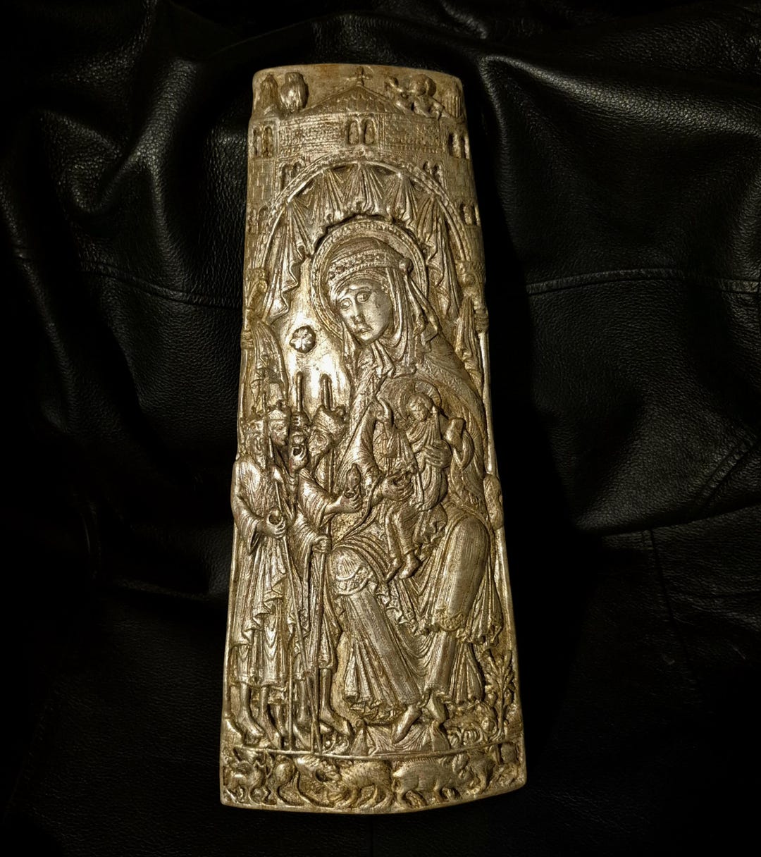 Nice Vintage 1960's Carved Wooden Exact Replica of 'the Adoration of ...