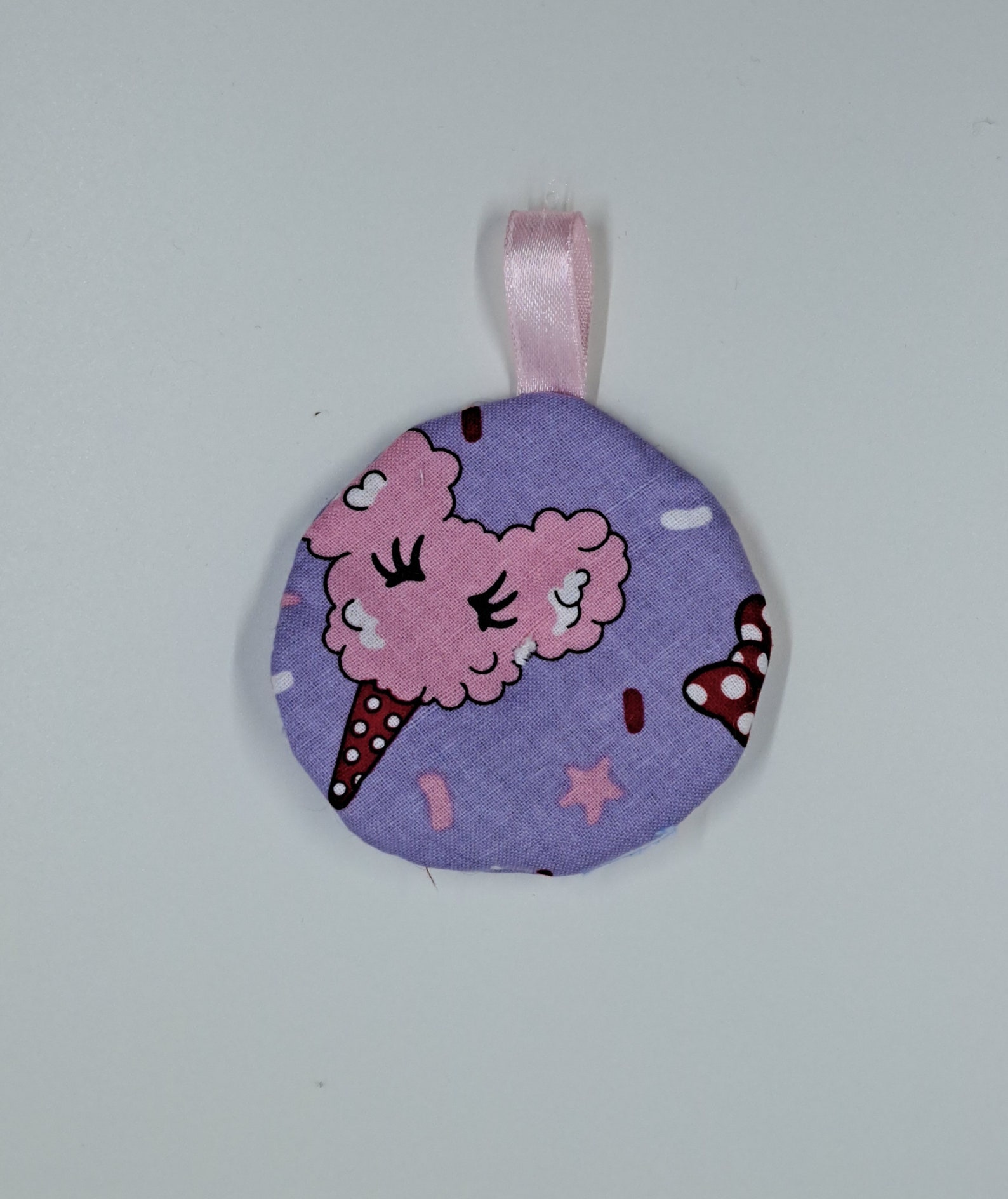 Small Circle Marble Fidget Toy Key Chain. Cotton Circle With Marble ...