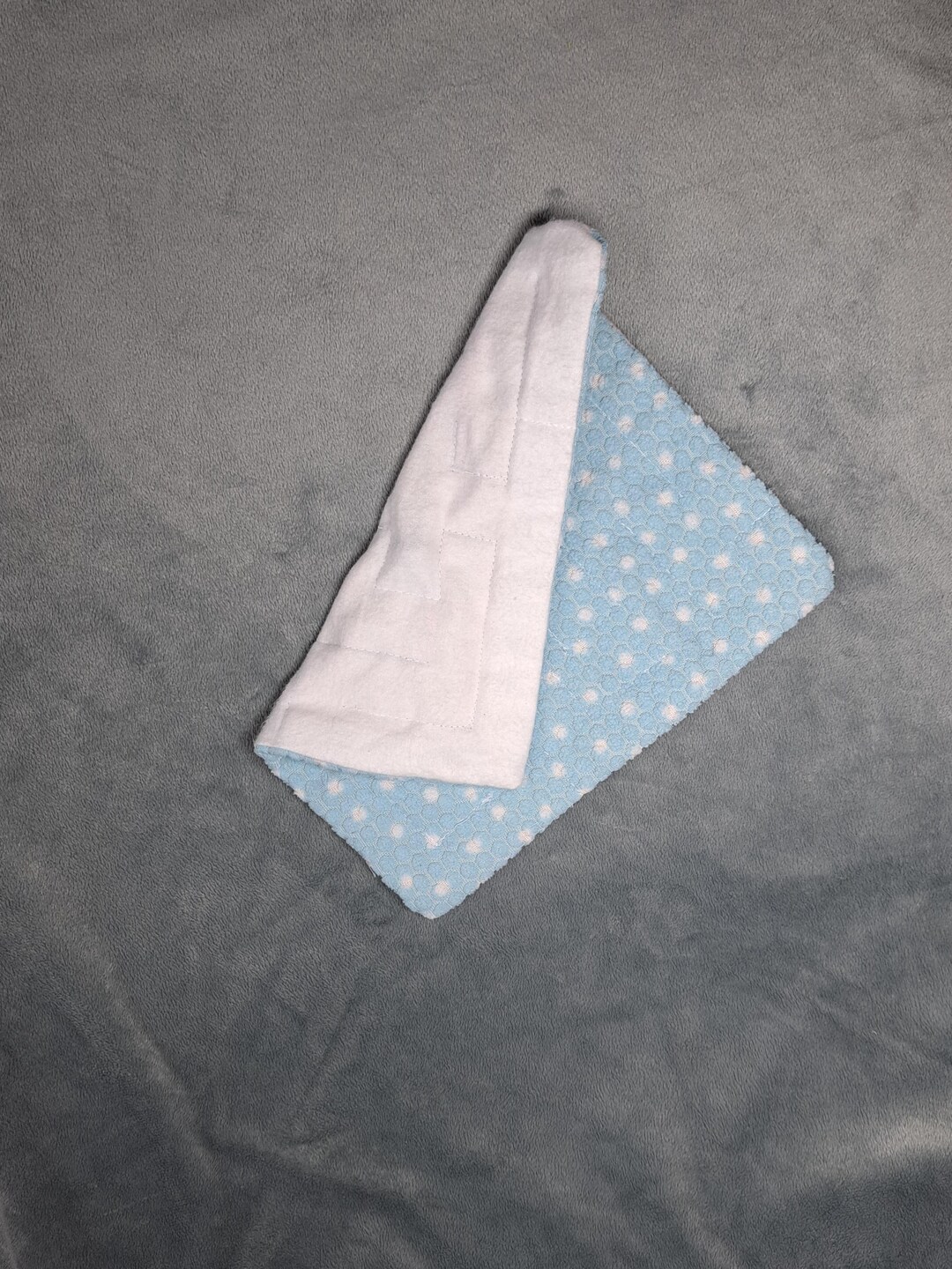 Marble Maze Fidget Toy. Blue and White Poka Dot Maze Mat With Marble ...