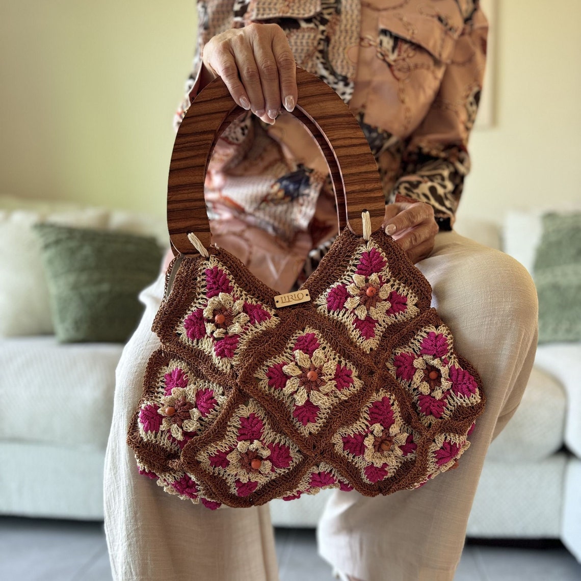 Lirio & Co. Handmade Chambira Purse Made in Peru, Fiber Palm Purse ...