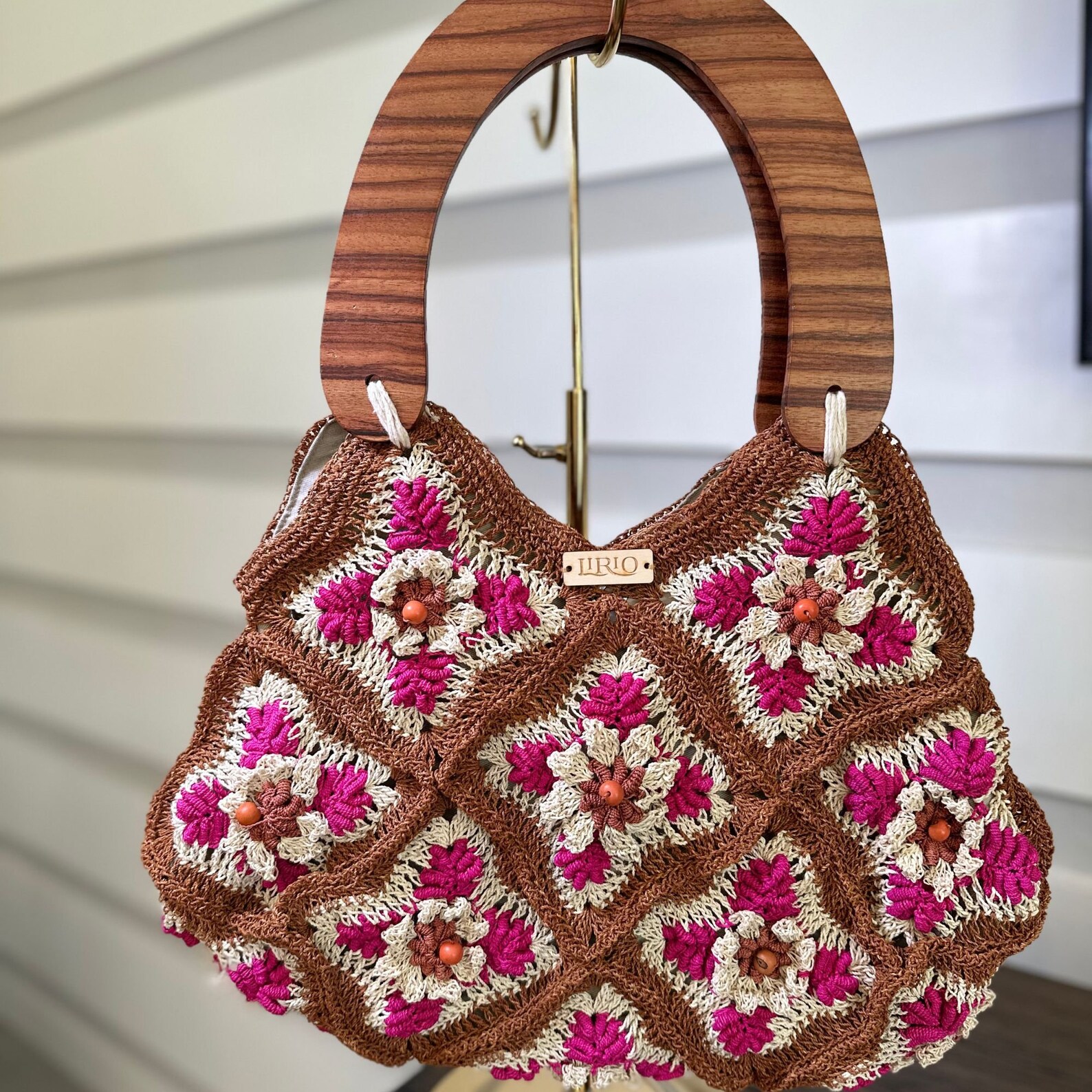 Lirio & Co. Handmade Chambira Purse Made in Peru, Fiber Palm Purse ...