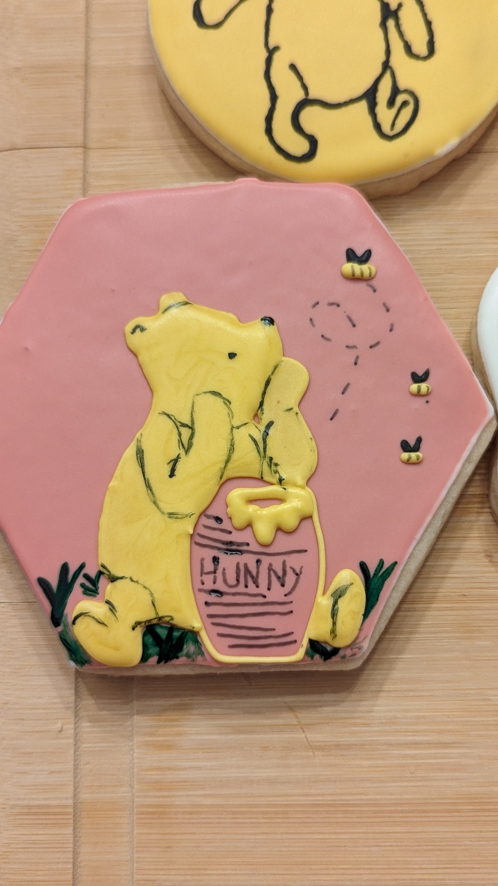 Classic Winnie the Pooh Decorated Sugar Cookies - Etsy