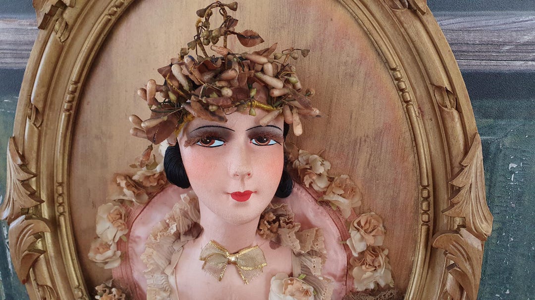 Parlor Doll Circa 1920, Bridal Crown, Lace, Gilt Frame - Etsy