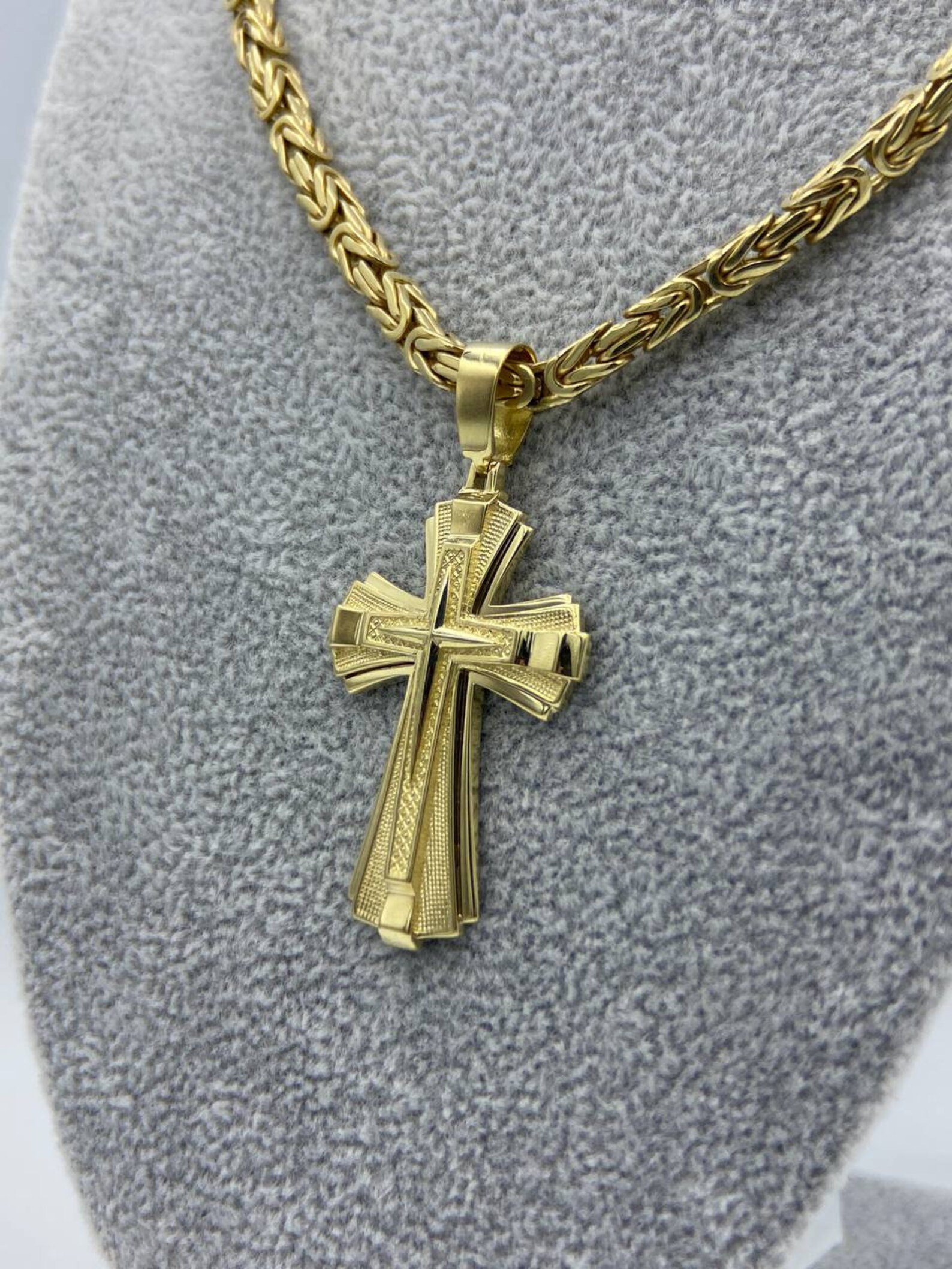 Men's Necklace, 14K Gold Cross Pendant for Men, Thick Gold Cross Chain ...