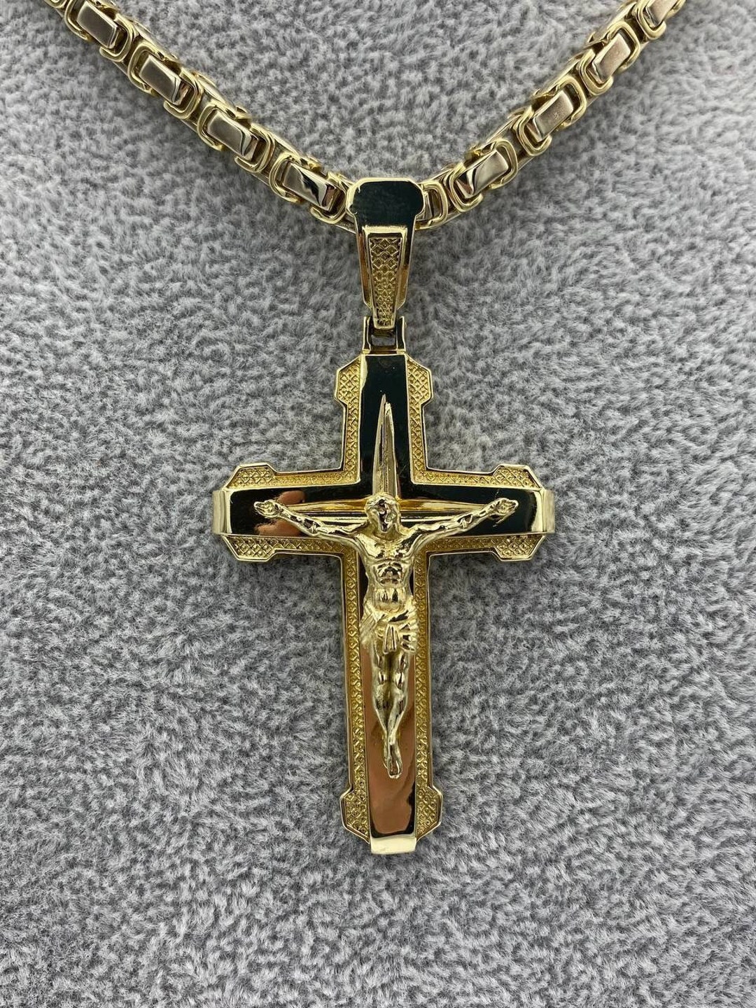14k Gold Cross Pendant Necklace, Gold Cross Around the Neck, 14k Gold ...