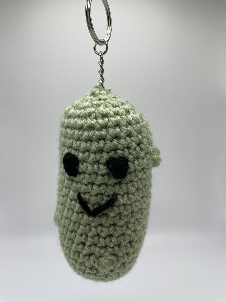 Cute Pickle Keychain - Etsy
