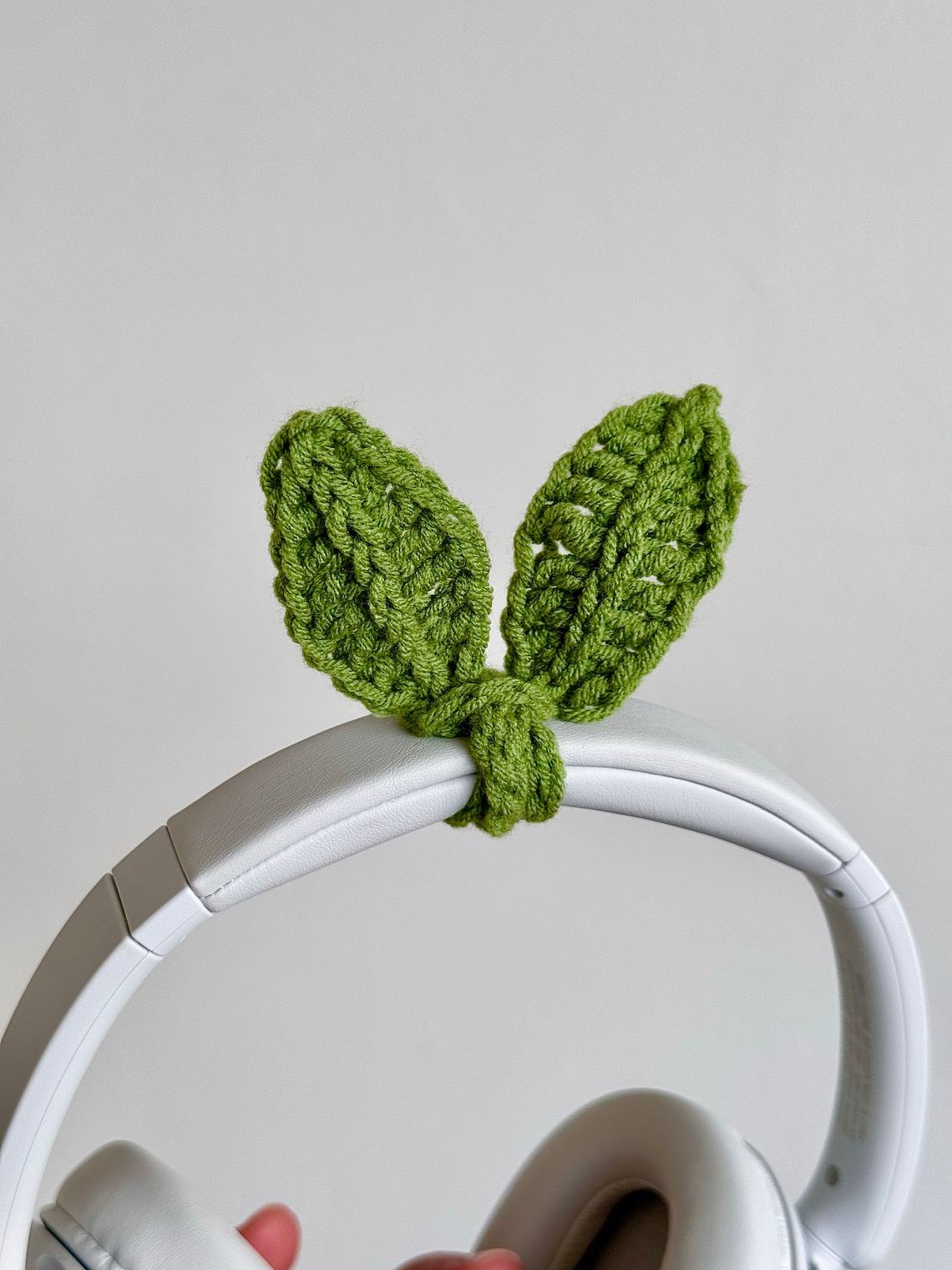 Crochet Leaf Sprout Headphones Decoration, Handmade Sapling Bookmark ...