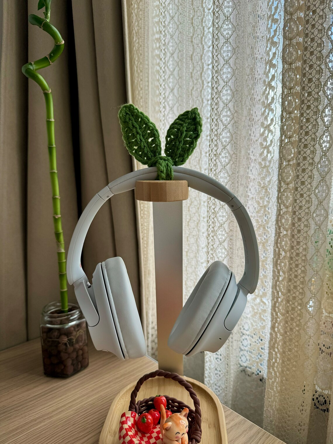 Crochet Leaf Sprout Headphones Decoration, Handmade Sapling Bookmark ...