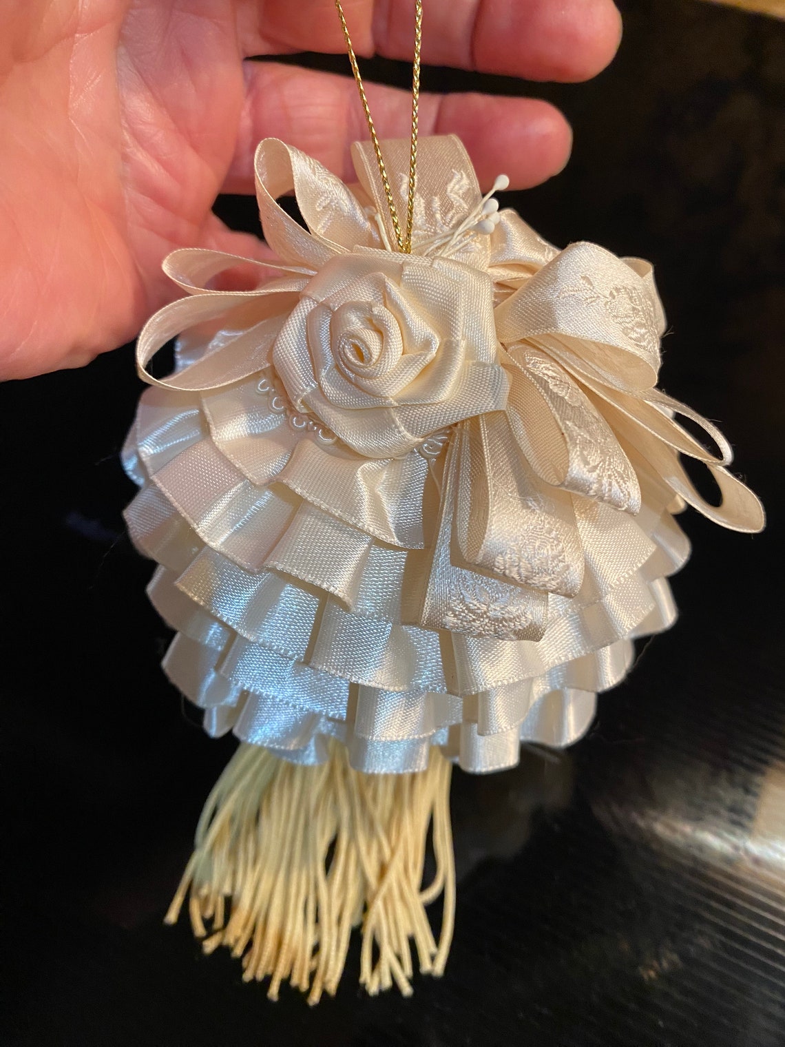 VICTORIAN CHRISTMAS TREE Ornament in Satin Ribbons - Etsy