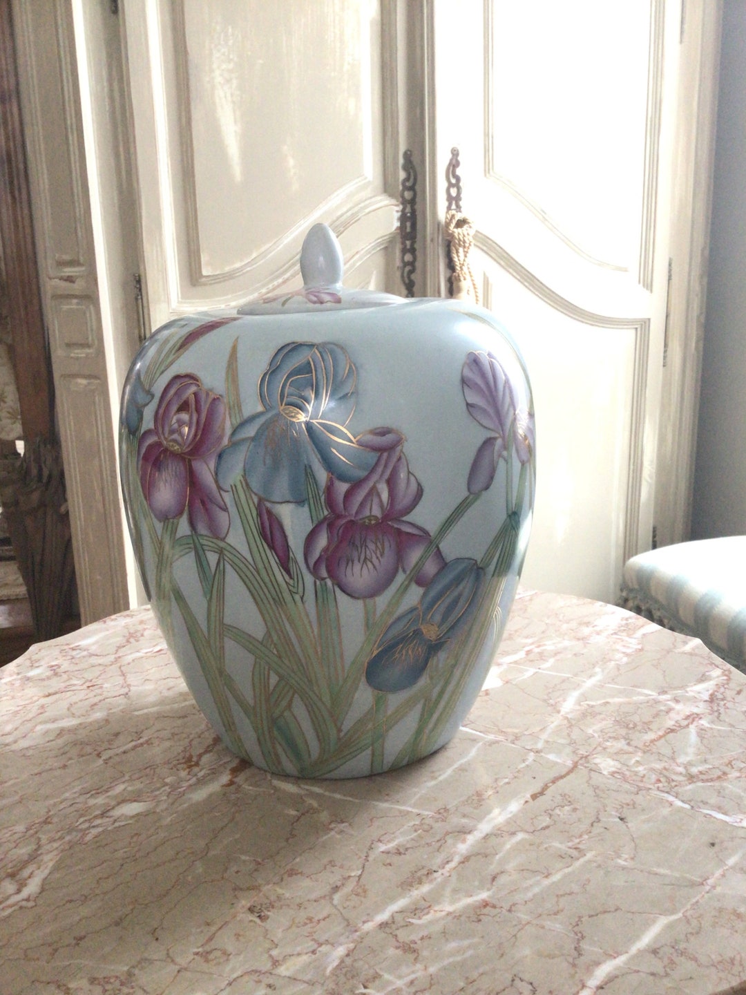 GINGER JAR LARGE Vintage With Large Long Stemmed Irises/ Hand Painted ...