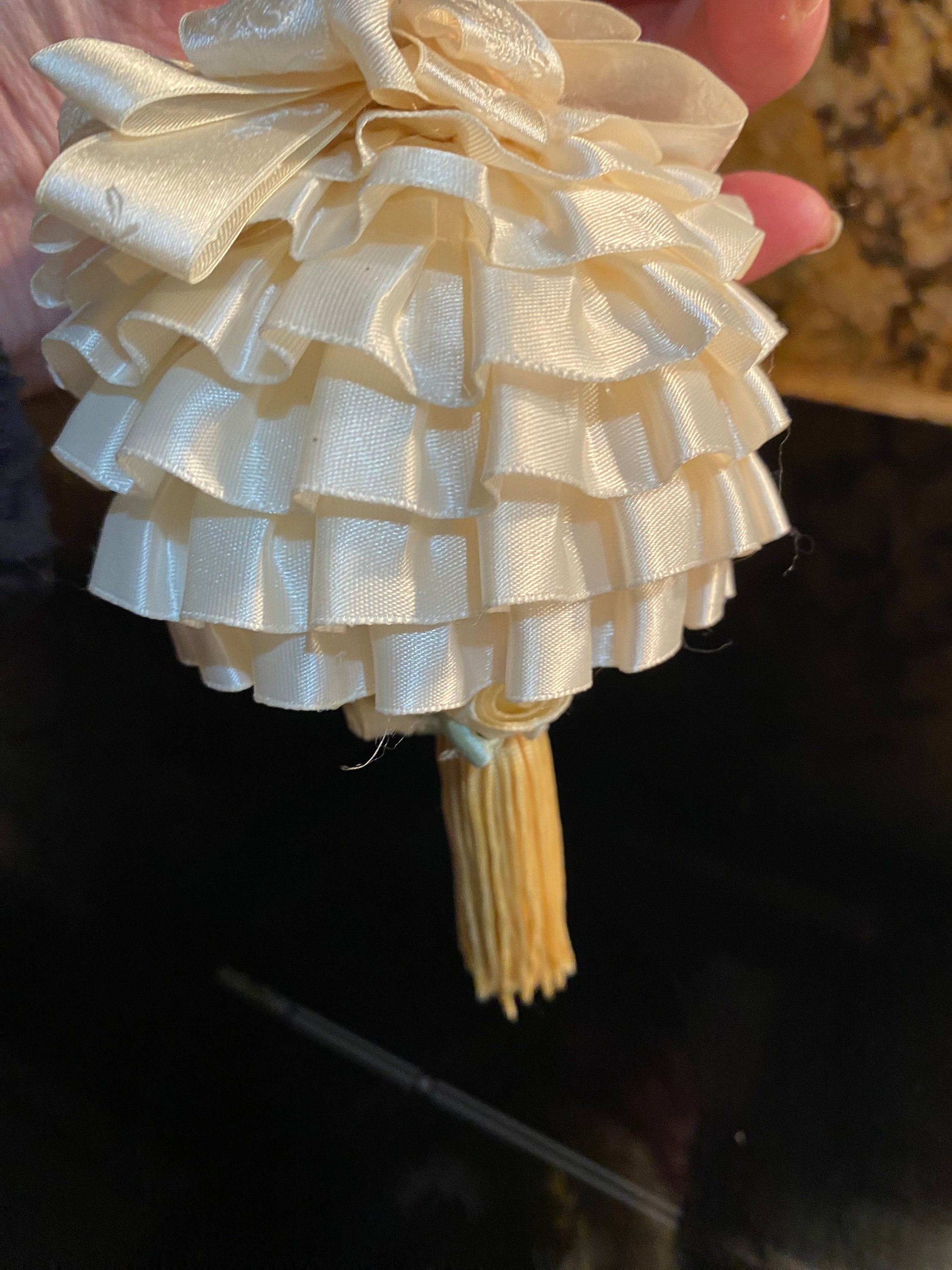 VICTORIAN CHRISTMAS TREE Ornament in Satin Ribbons - Etsy