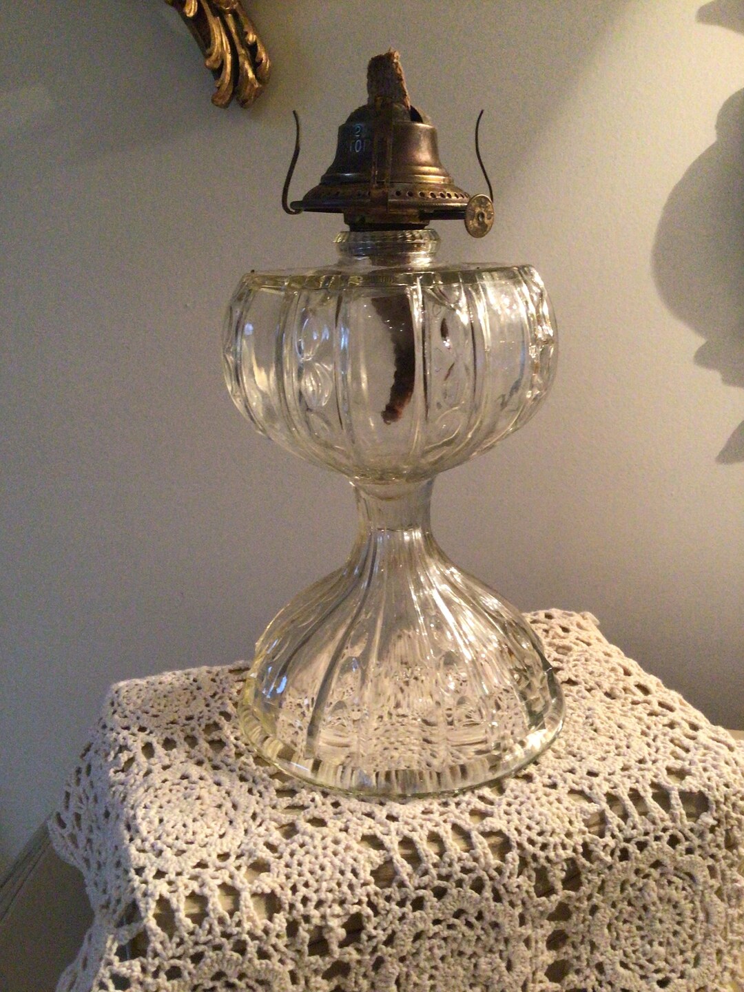 VINTAGE VICTOR No. 2 OIL Lamp Clear Glass Kerosene Ornate 10 1/2” - Etsy