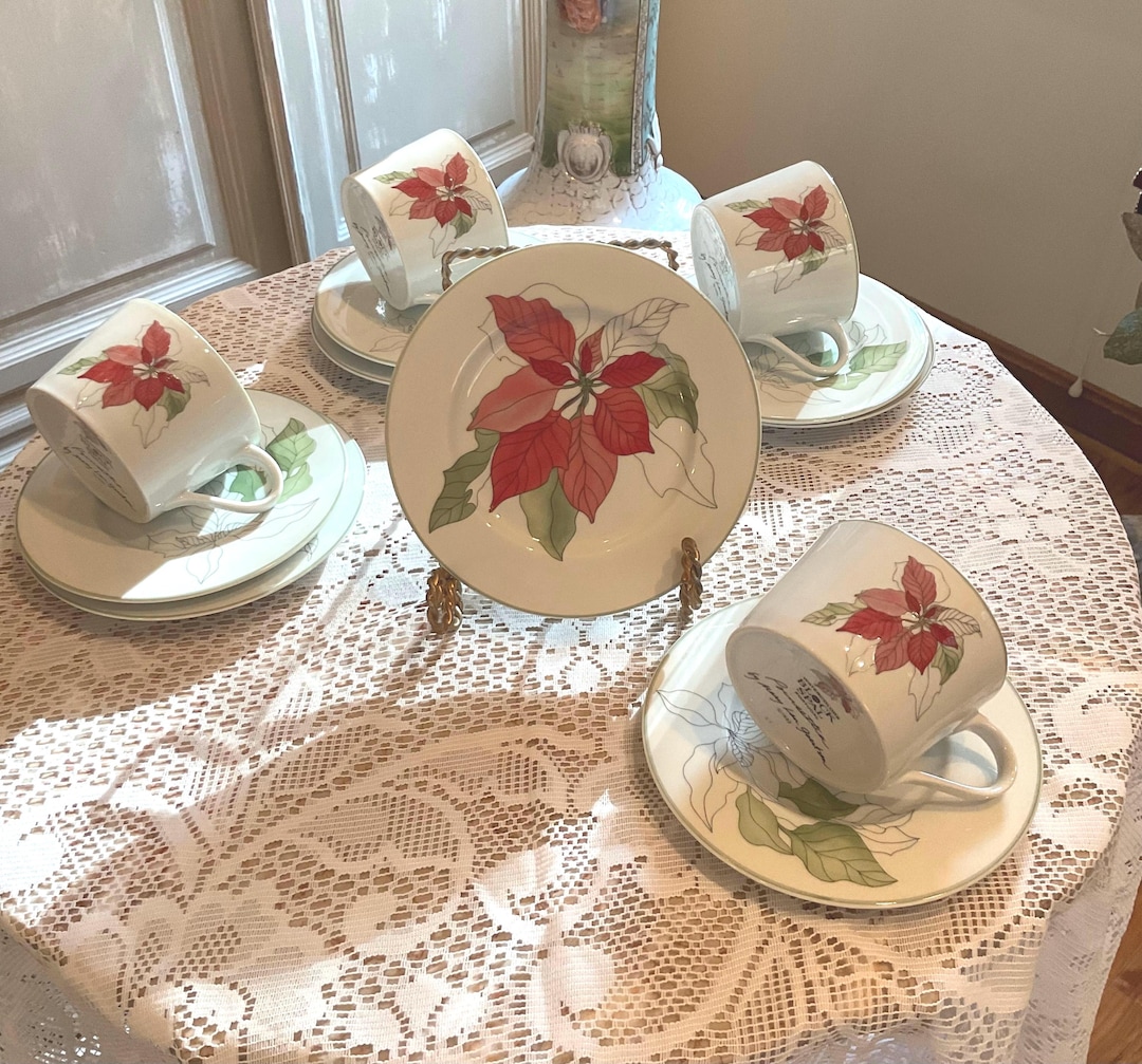 BLOCK SPAL WATERCOLOR Poinsettia 4 Tea Cups With Saucers/4 Dessert ...