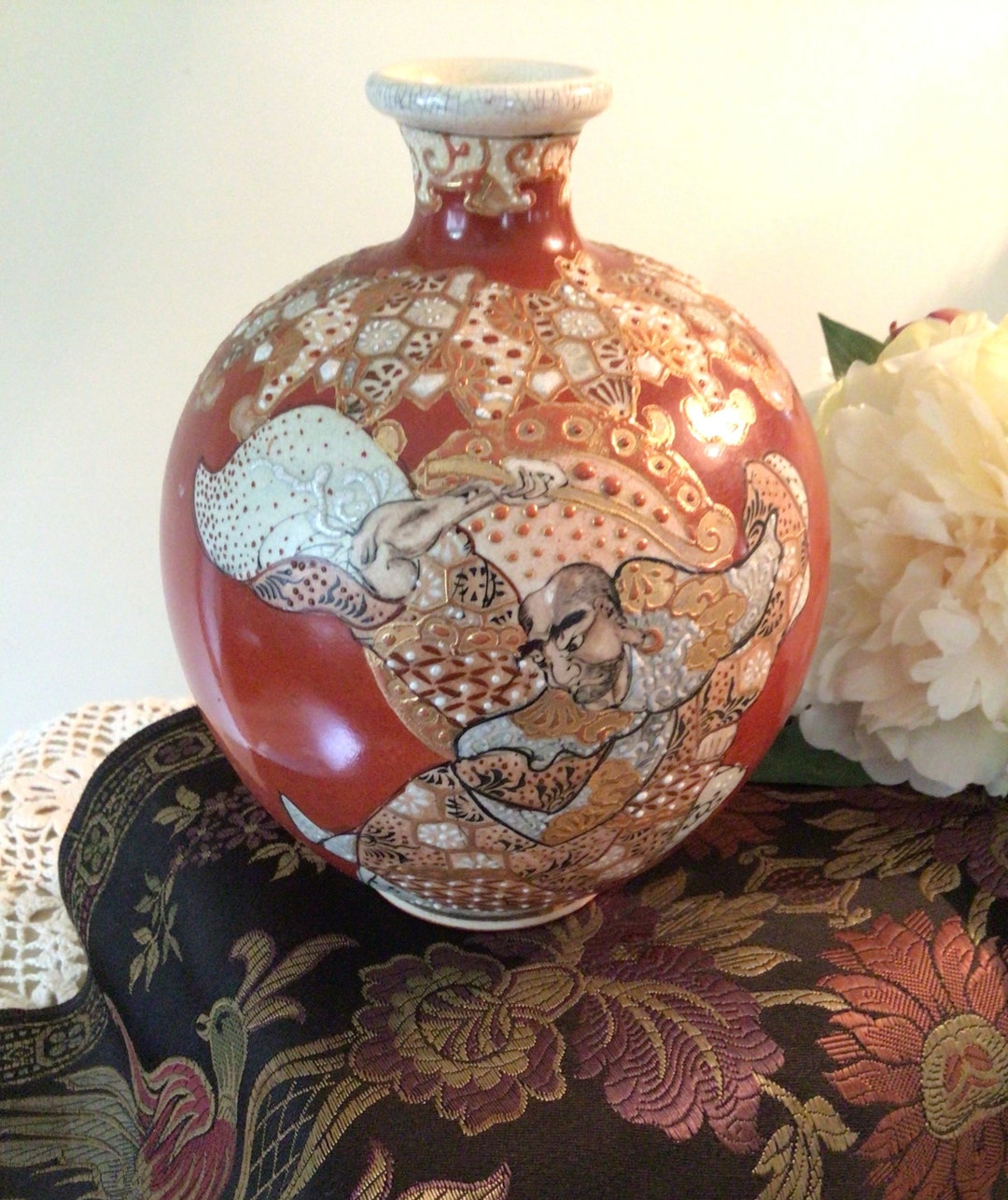 SATSUMA MORIAGE POLYCHROME Vase/ Pottery/ Vintage/moriage Technique ...